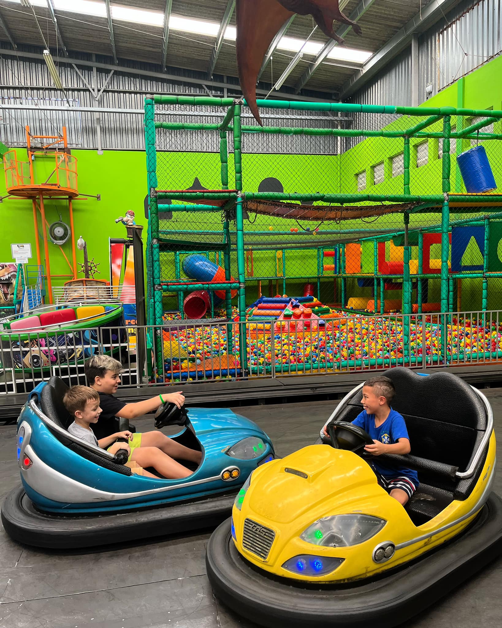 UNIPARK - Parque e Buffet Infantil - Universo dos Parques